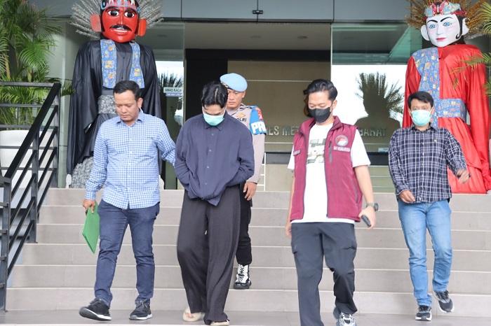 Jalani Pemeriksaan Kesehatan, Onad Dinyatakan Sehat meski Positif Narkoba: Mohon Doanya ...