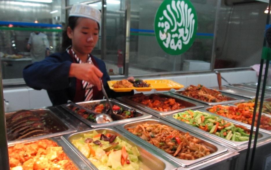 Pemerintah Kota Beijing Perintahkan Copot Logo Halal di Restoran ...