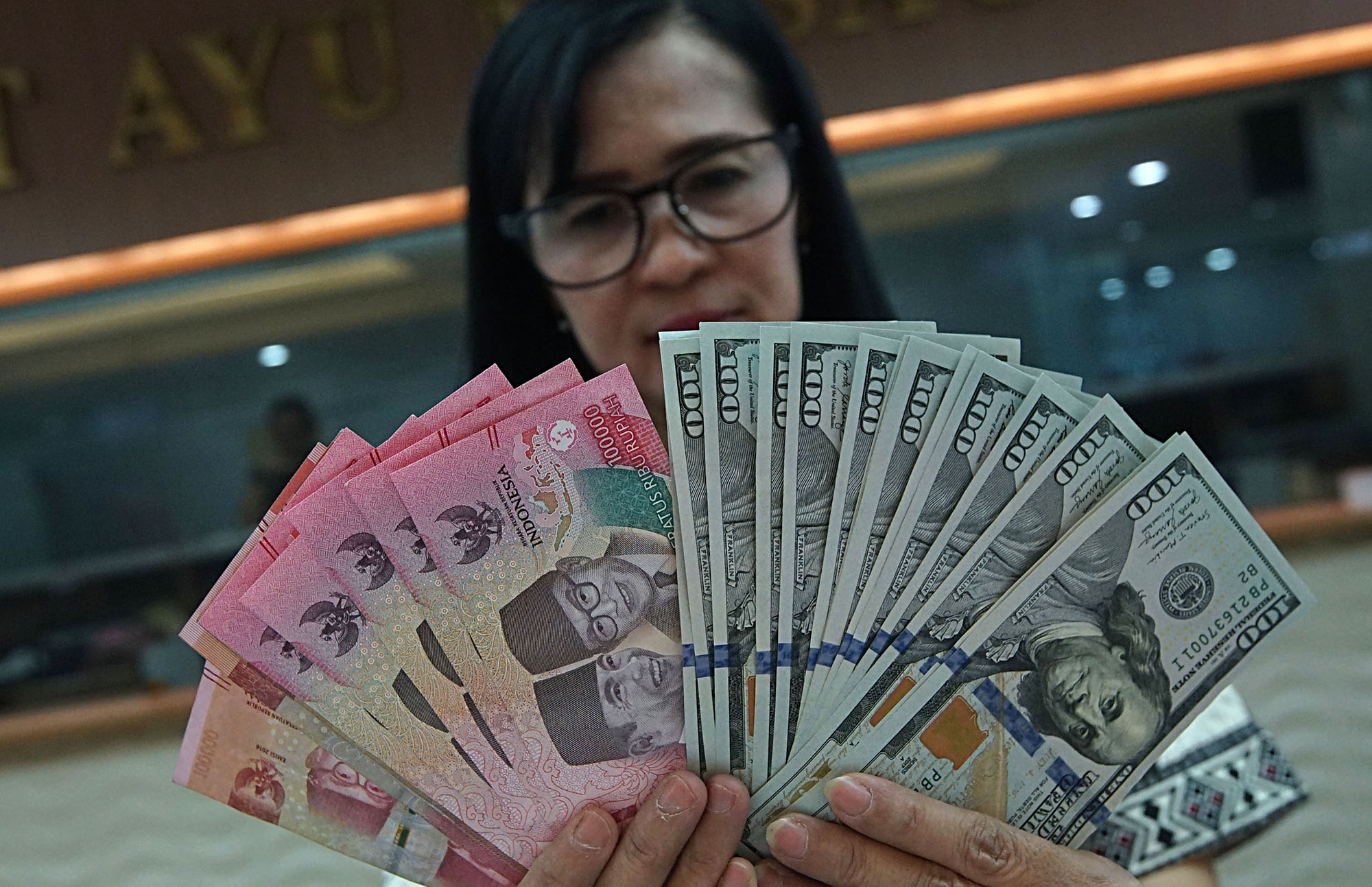 Nilai Tukar Rupiah Hari Ini 22 Mei 2025: Dolar AS Turun Lagi ke Rp 16. ...