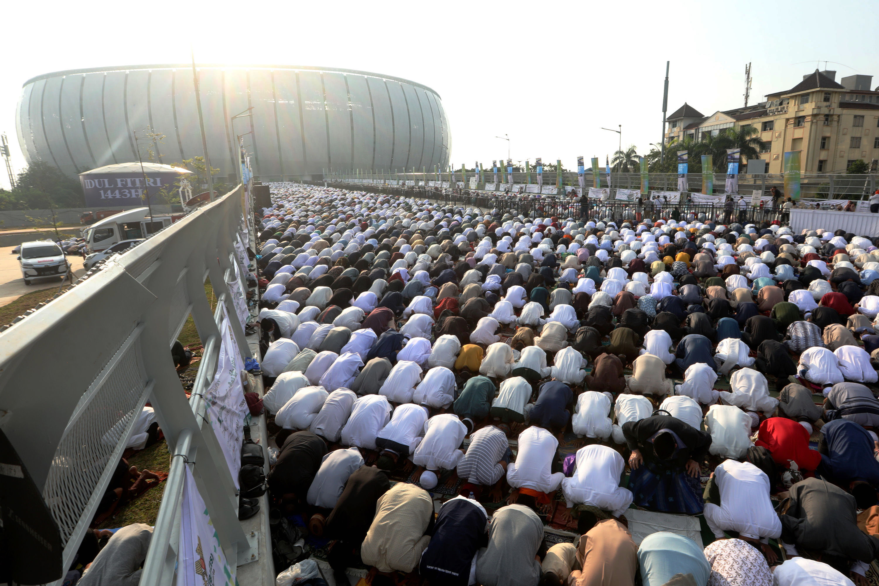 Tata Cara Sholat Ied Idul Fitri, Dilengkapi Bacaan Niat, Doa Iftitah ...