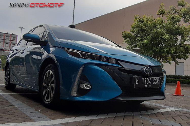 Toyota Siap Boyong Prius PHEV ke Indonesia - TribunNews.com