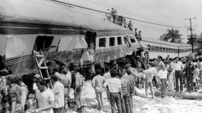 Kilas Balik Tragedi Tabrakan Kereta Api Bintaro 1987, Telan Korban ...
