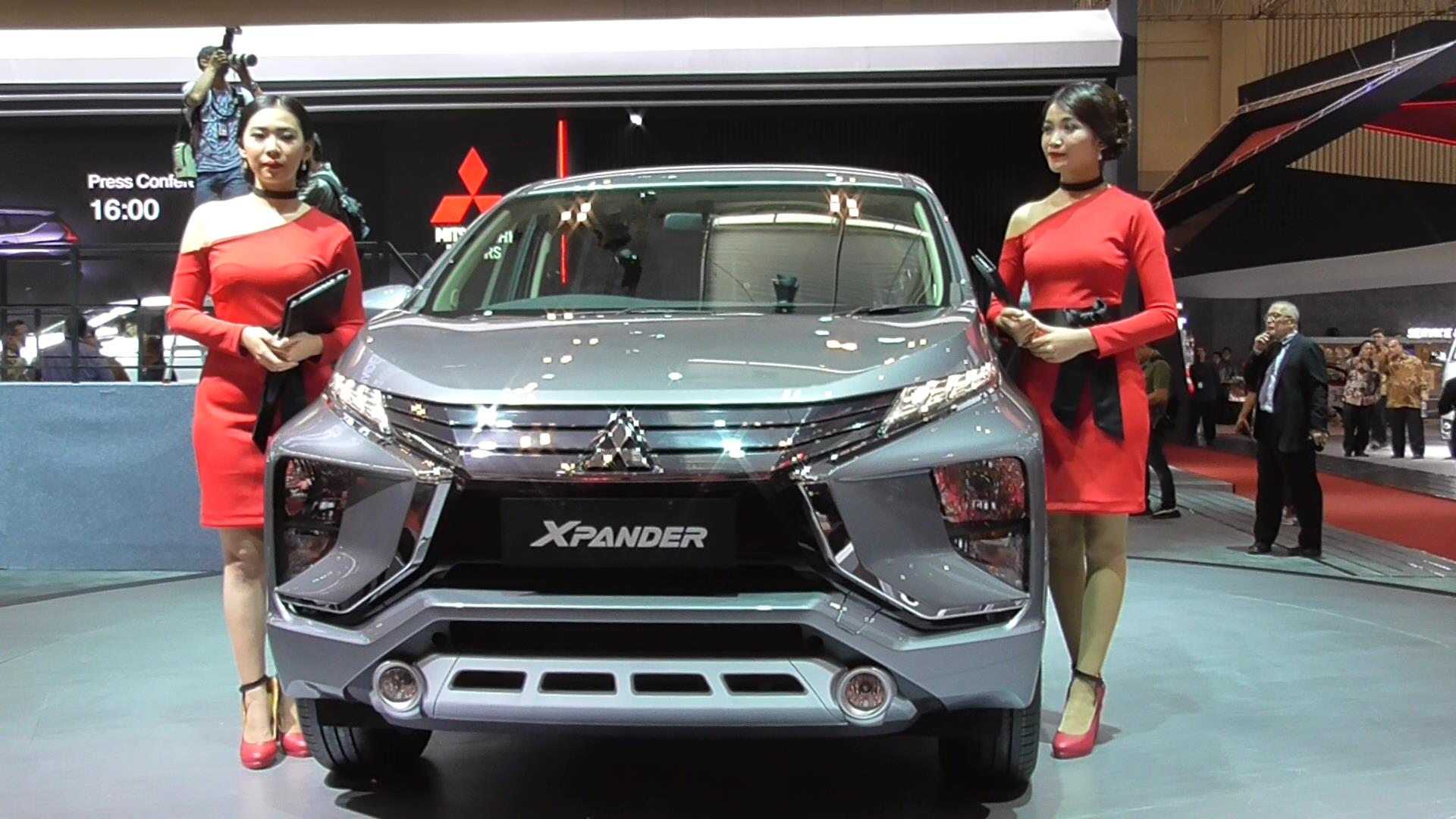 Di GIIAS 2017 Mitsubishi Xpander Kalahkan Penjualan Toyota Avanza, Xpander Laku 5.281 Unit ...