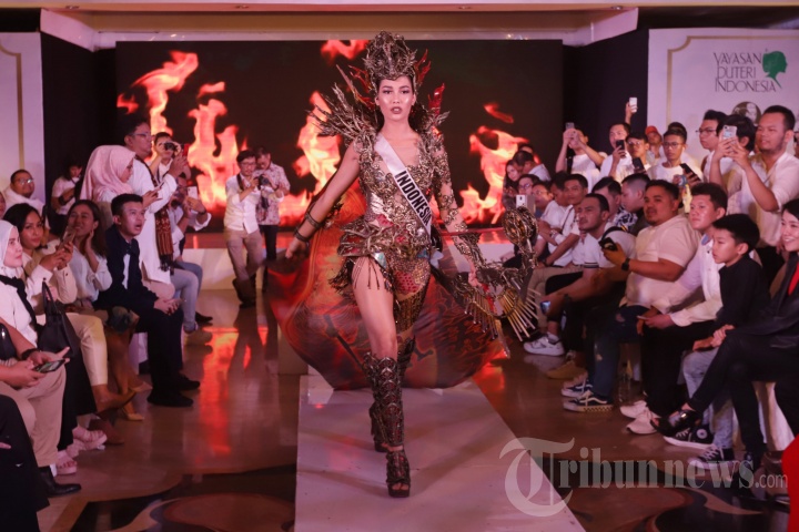 Frederika Alexis Cull Menuju Miss Universe 2019, Foto 3 #1822963 ...