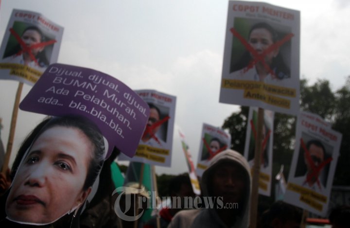 Gabungan Mahasiswa Islam Berdemo di Istana Merdeka, Foto 3 #1632445 ...