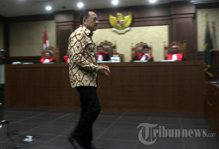 Irman Gusman Divonis Penjara 4 Tahun 6 Bulan, Foto 13 #1689649 ...