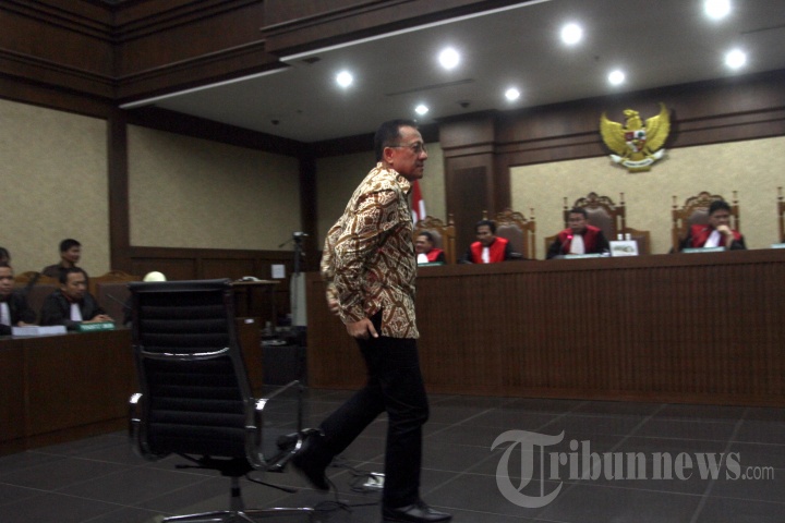 Irman Gusman Divonis Penjara 4 Tahun 6 Bulan, Foto 12 #1689648 ...