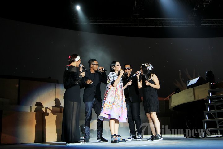 Konser Metamorfosa Andien, Foto 14 #1614125 - TribunNews.com