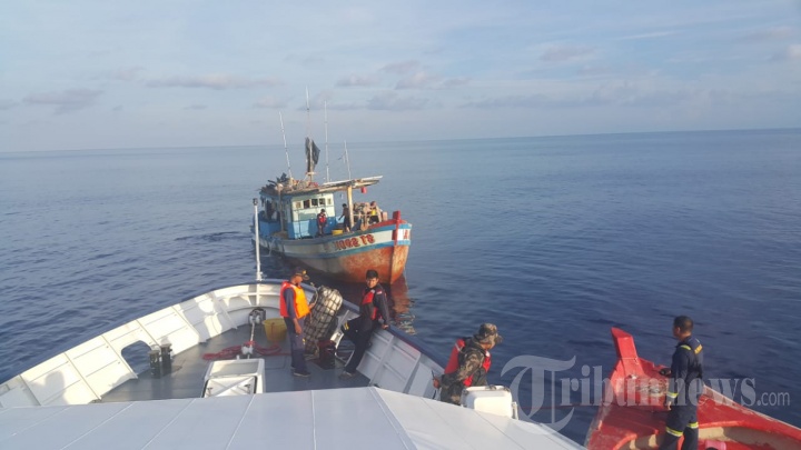 Operasi Bakamla Tangkap Dua Kapal Vietnam Tanpa Dokumen, Foto 5 ...