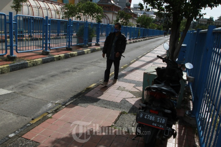 Pasca PSBB Terminal Bus Blok M Jakarta Sepi, Foto 3 #1878433 ...