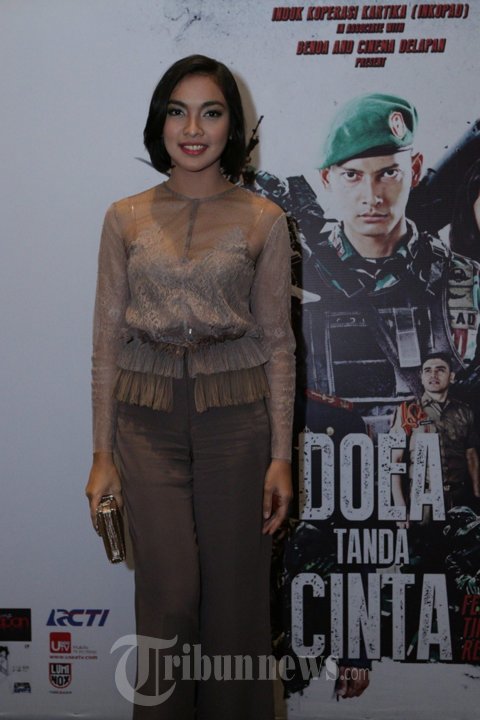 Tika Bravani Screening Film Doea Tanda Cinta, Foto 4 #1597814 ...