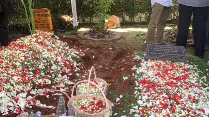 Jenazah Tanri Abeng Dimakamkan di Tanri Abeng University, Bersebelahan ...