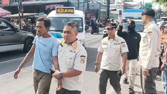 Satpol PP Rajin Razia, Jumlah Pak Ogah dan Pengamen di Duren Sawit Cenderung Turun ...