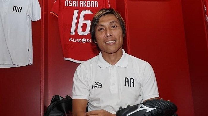 Asri Akbar Bikin Suasana Latihan Jadi Riang - Wartakotalive.com