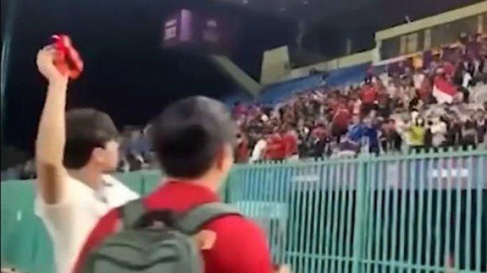 Viral Bek Timnas Thailand Lempar Medali Setelah Kalah Dibantai Garuda ...