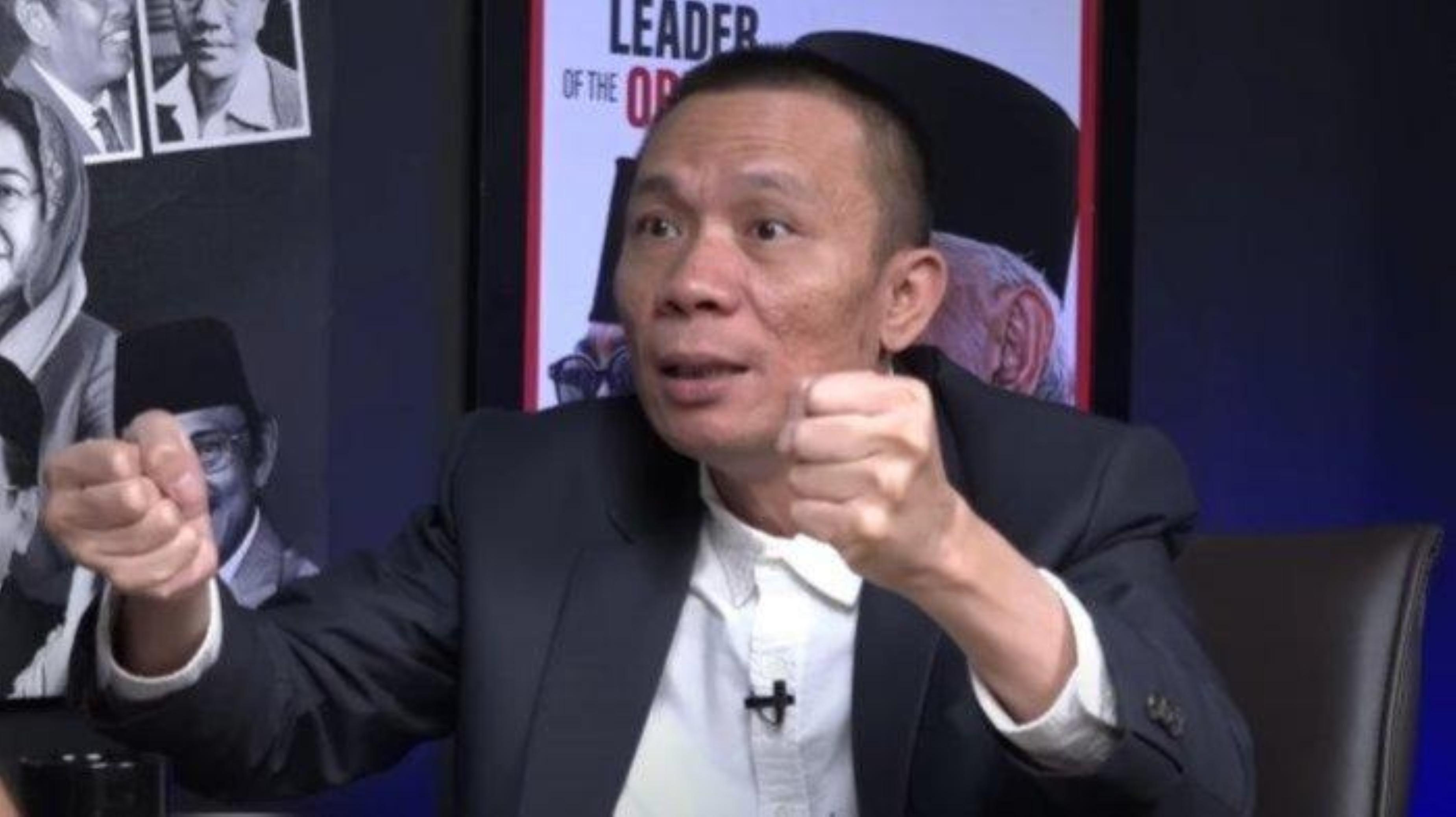 Rismon Sianipar Kembali Polisikan Jokowi terkait Dugaan Skripsi Palsu ...