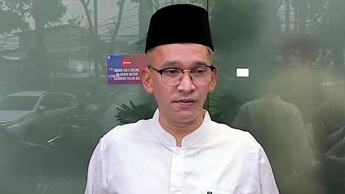 Ruben Onsu tak Mau Jadi Mualaf yang Sia-sia, Terus Perdalam Ajaran Agama Islam dengan Ustaz ...