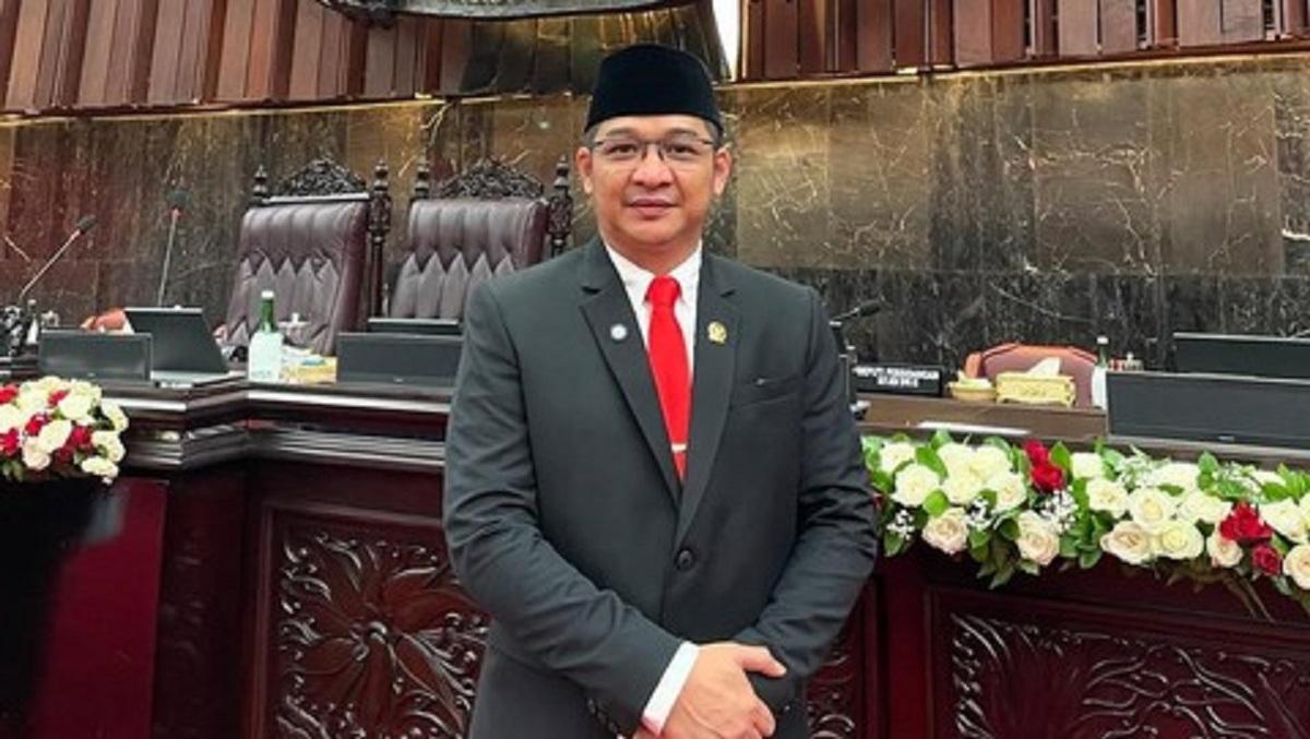 Hadir Rapat di DPR, Ini Penjelasan Pasha Ungu Tanggapi Isu Mengundurkan Diri sebagai Anggota DPR ...