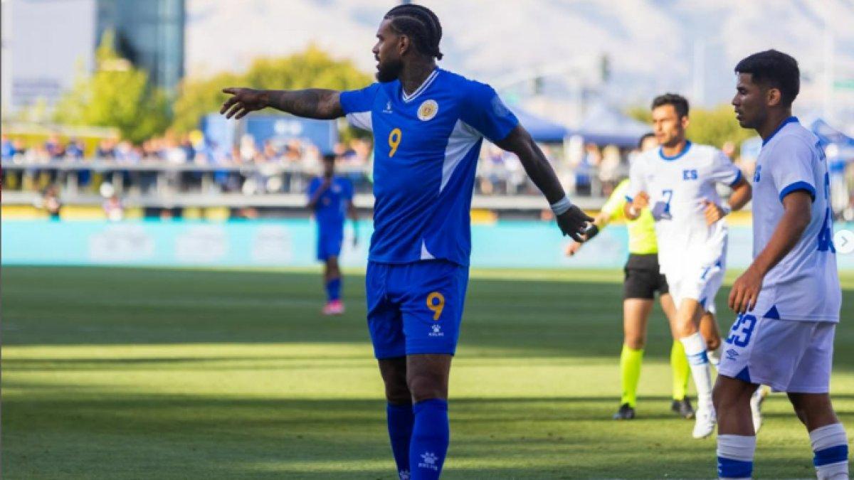 Sosok Jurgen Locadia: Bomber Grade A Incaran Persebaya, Bonek Langsung ...